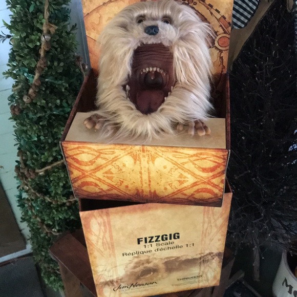 Chronicle Collectibles | Toys | Thinkgeek Exclusive Fizzgig Puppet 1 ...